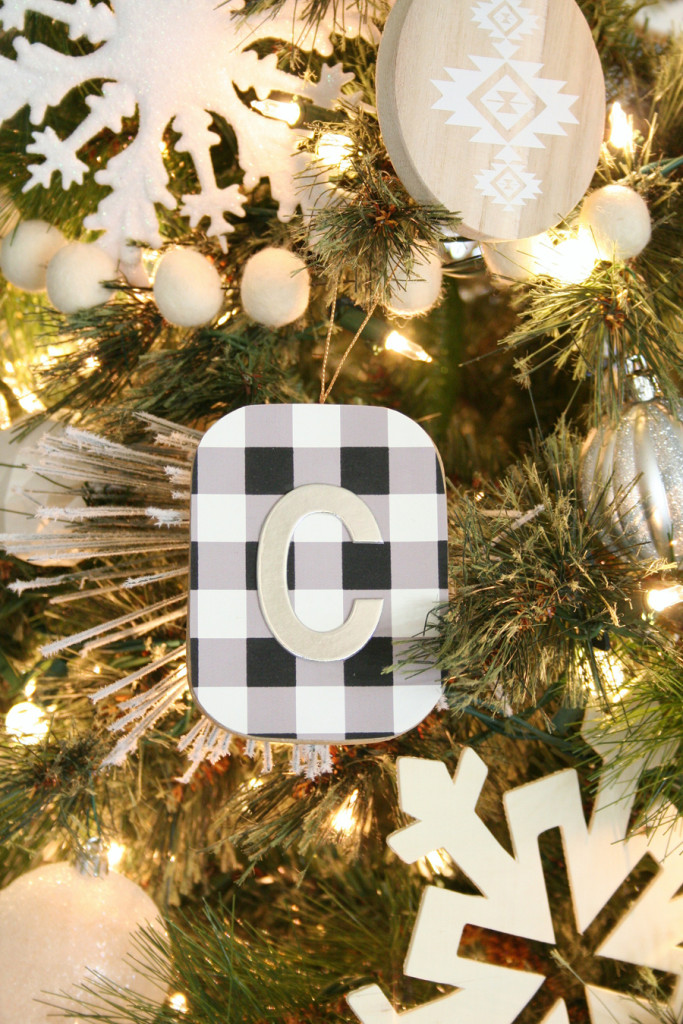 Black & White Christmas Tree Decor