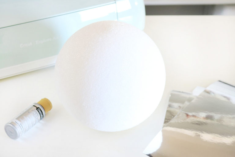 DIY New Year's Eve Mirror Ball Decor